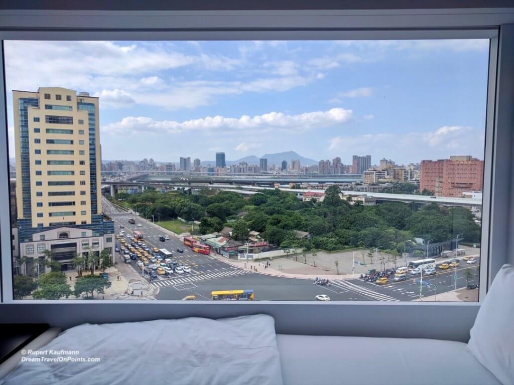TPE citizenM view dayx1080wm | DreamTravelOnPoints