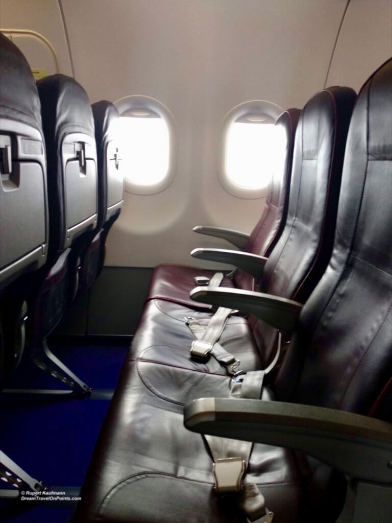WizzAir A320 seatx1080wm | DreamTravelOnPoints